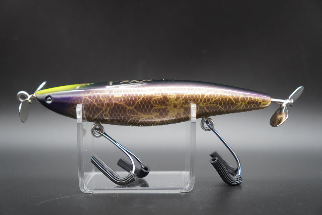 .FXXX（フェィス） – 主 -NUSHI-